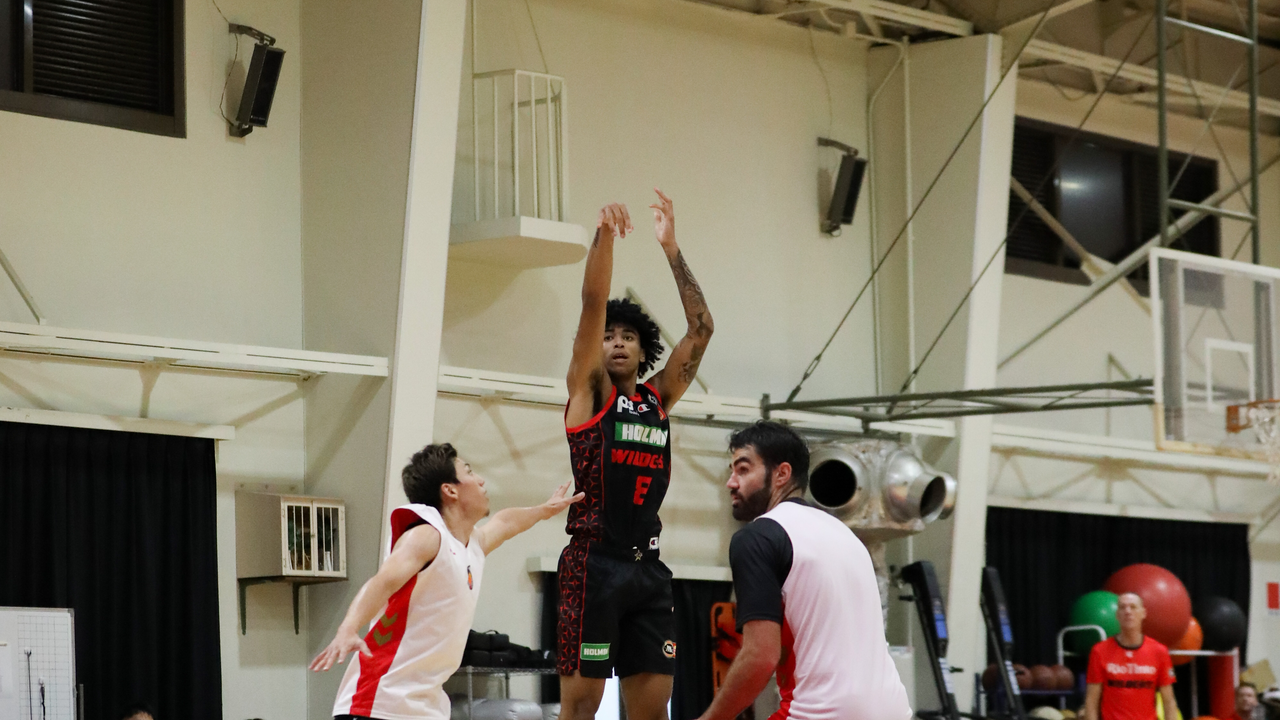 'So happy': Almansa's debut delight in Japan