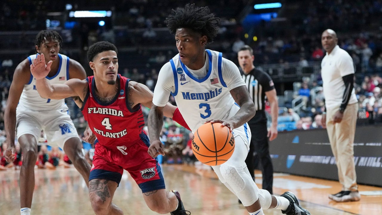 Davis ‘legit NBA guy’ says Weston