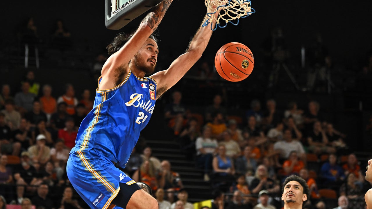 Bullets can't quite complete comeback