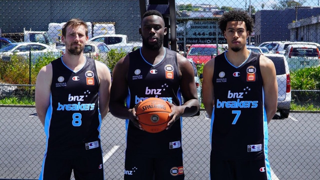 BNZ Breakers unveil NBL25 heritage jersey