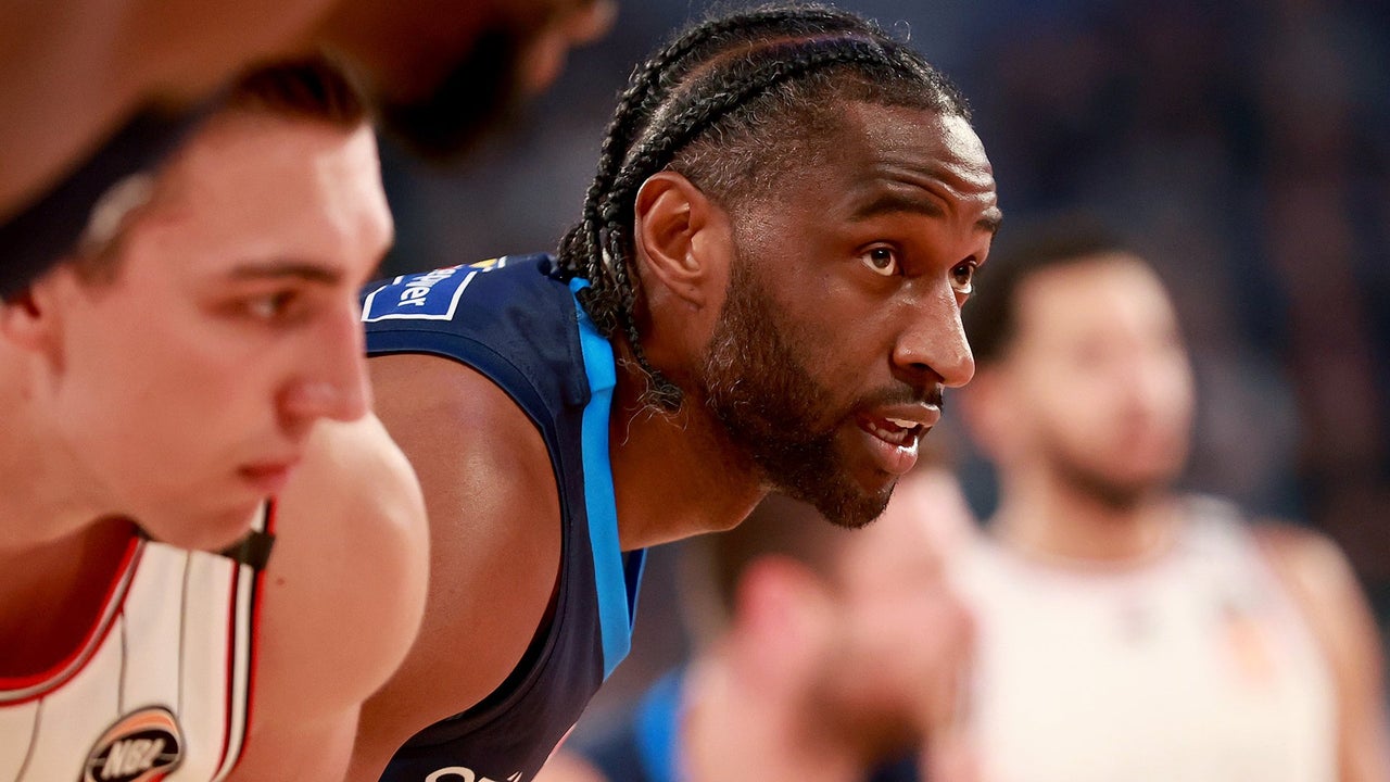 Clark, United ready for Ant Army