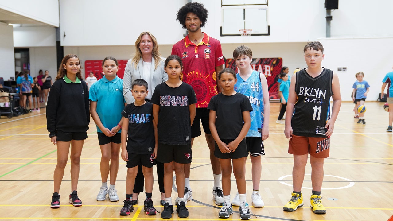 Pinder kicks off Indigenous Round with Binar Futures clinic