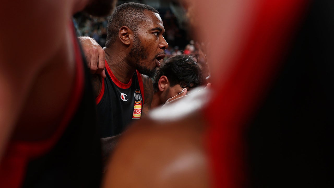 The 'big Hawk energy' uniting Illawarra