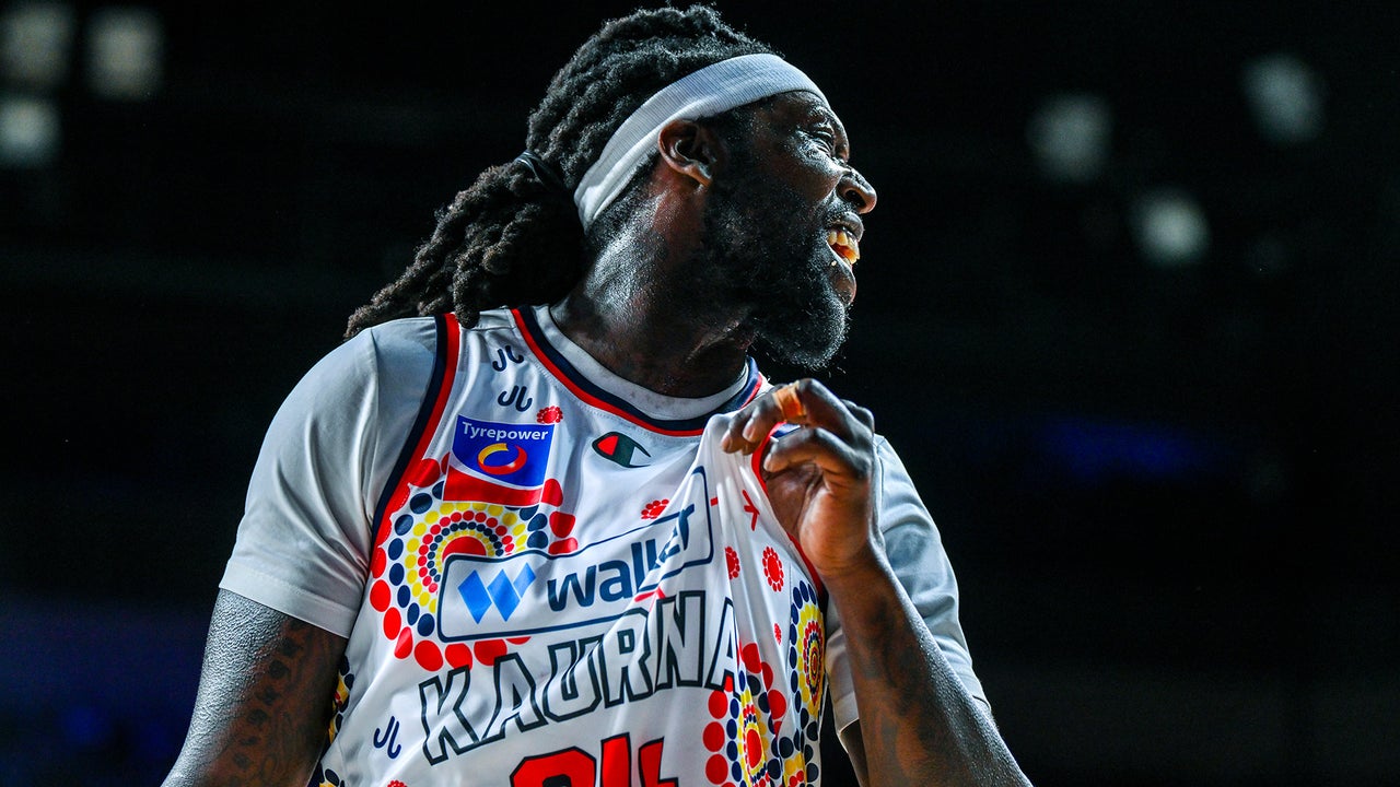 Harrell puts up huge numbers in 36ers' win