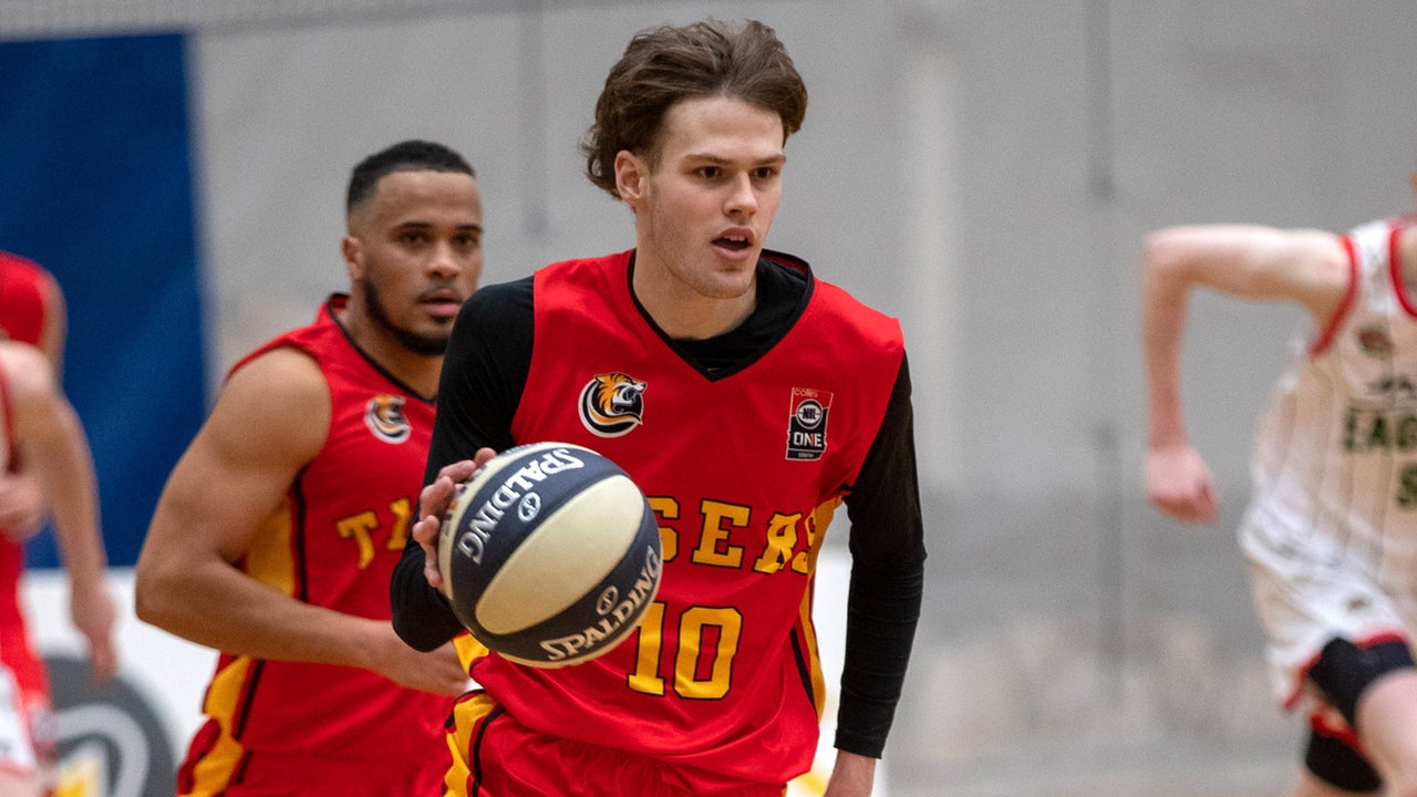 Mason Gaze Eyes NBL Dream
