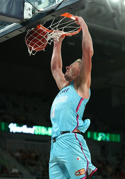 Immense Iverson Sets New NBL Record Against SEM Phoenix