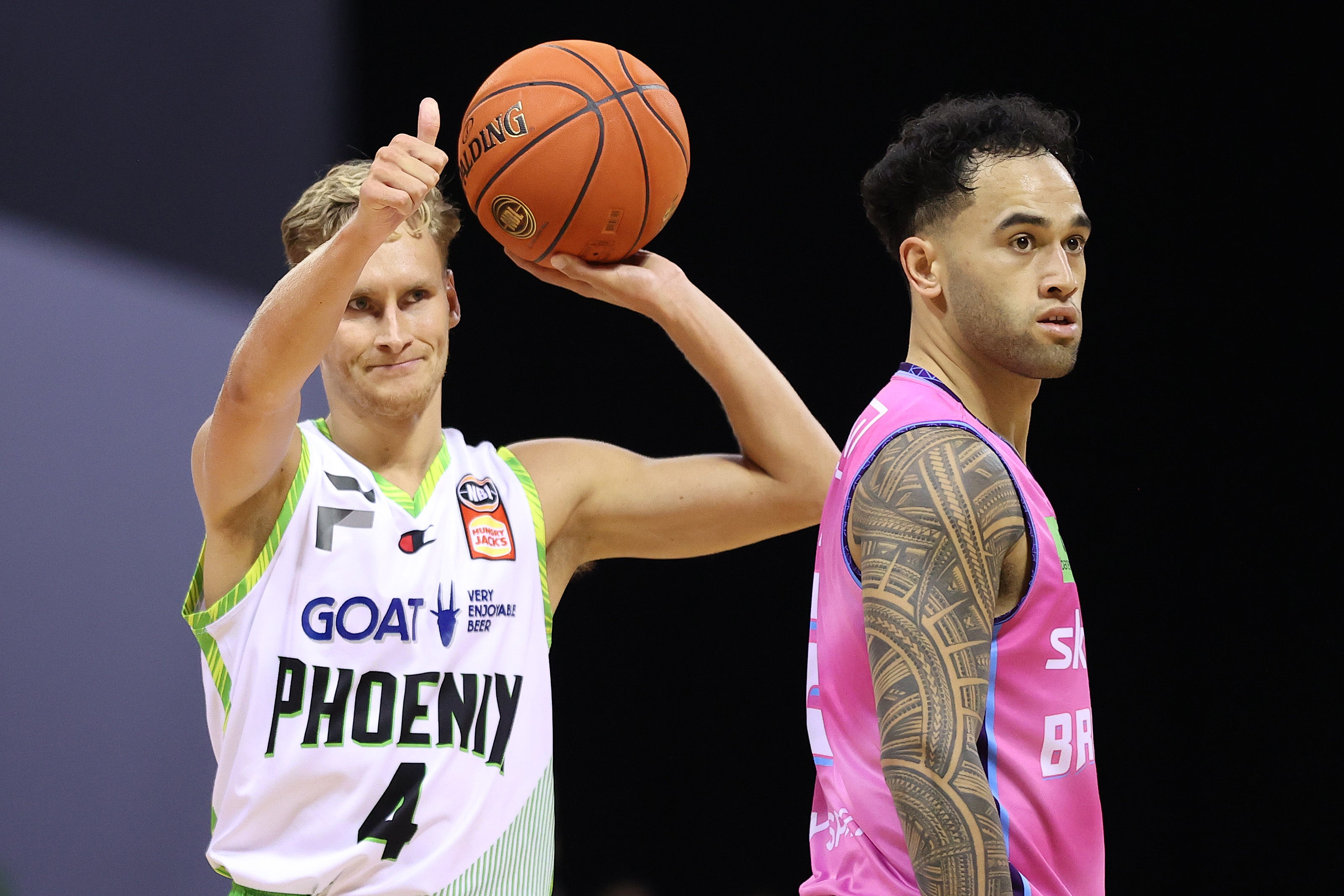 Phoenix Celebrate Their 100th Game in Style
