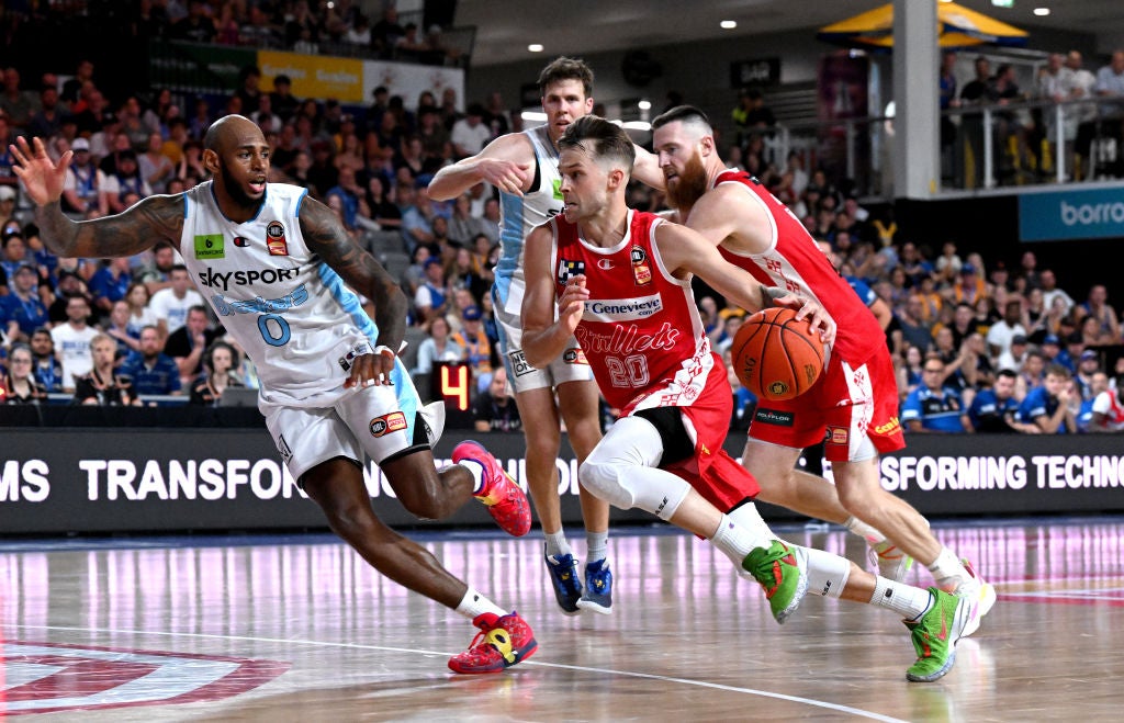 Bullets go down swinging against NBL heavyweights