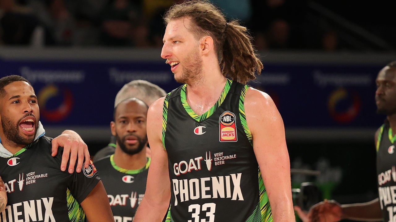 Craig Moller hurt as Phoenix overrun Breakers