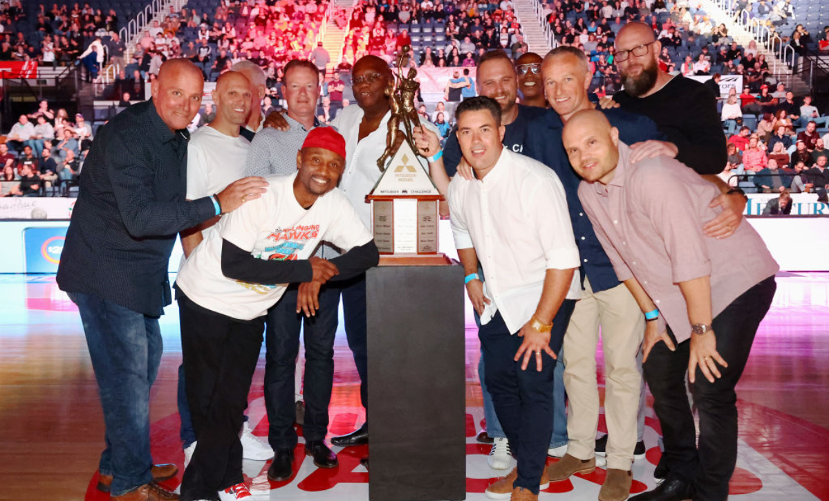 Hawks go down in OT thriller as legends honoured