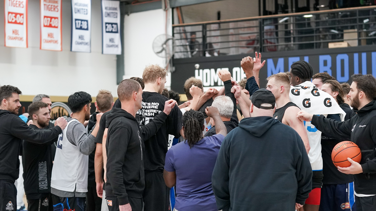 NBA, United stars battle it out at MU training camp