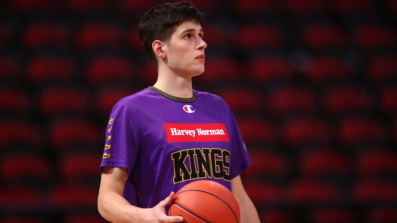 Kings' Toohey could declare for NBA draft a year early