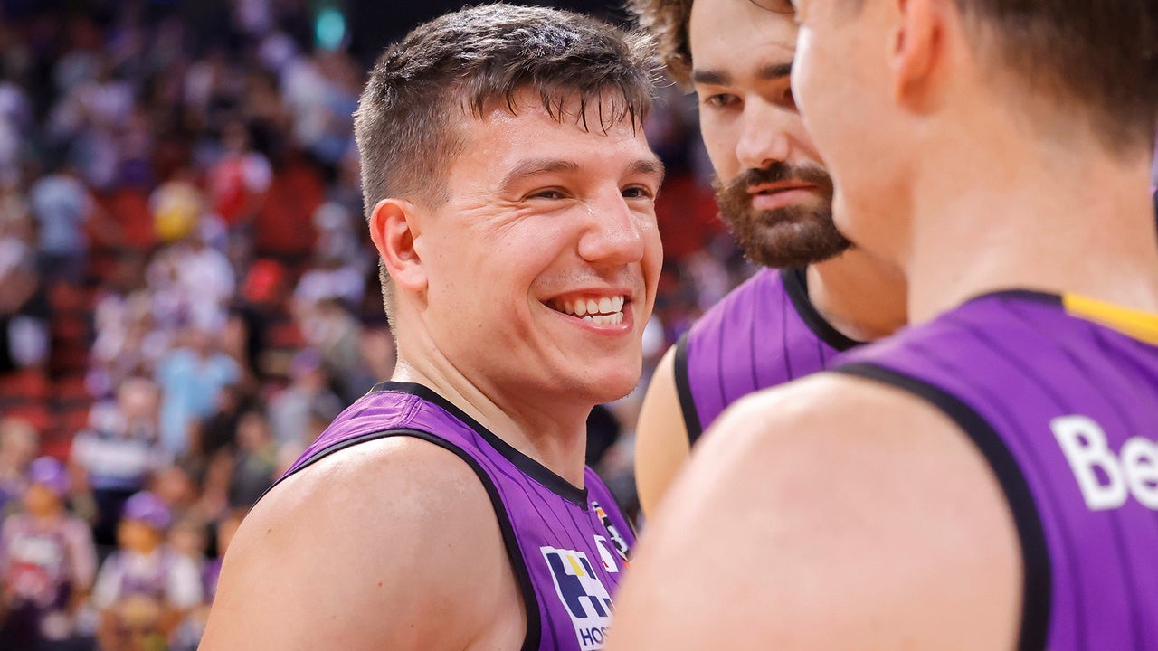 Vasiljevic Eyes NBA Deal, Won't Forget Sydney